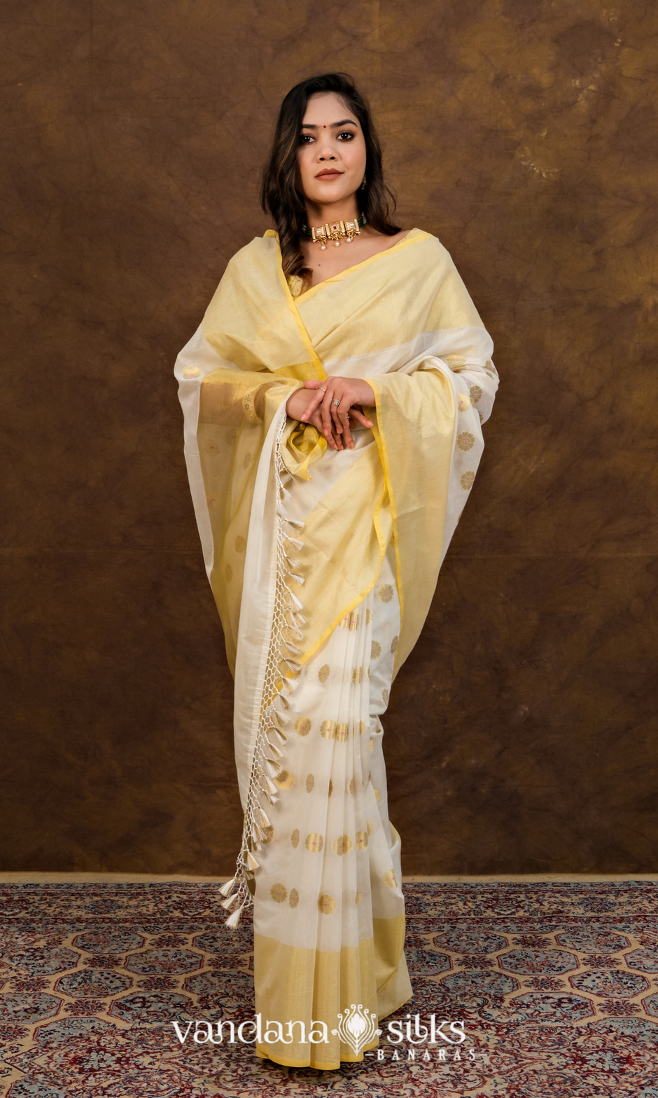 Best Banarasi Silk Saree Shop in Varanasi | Pure Banarasi Silk Sarees ...