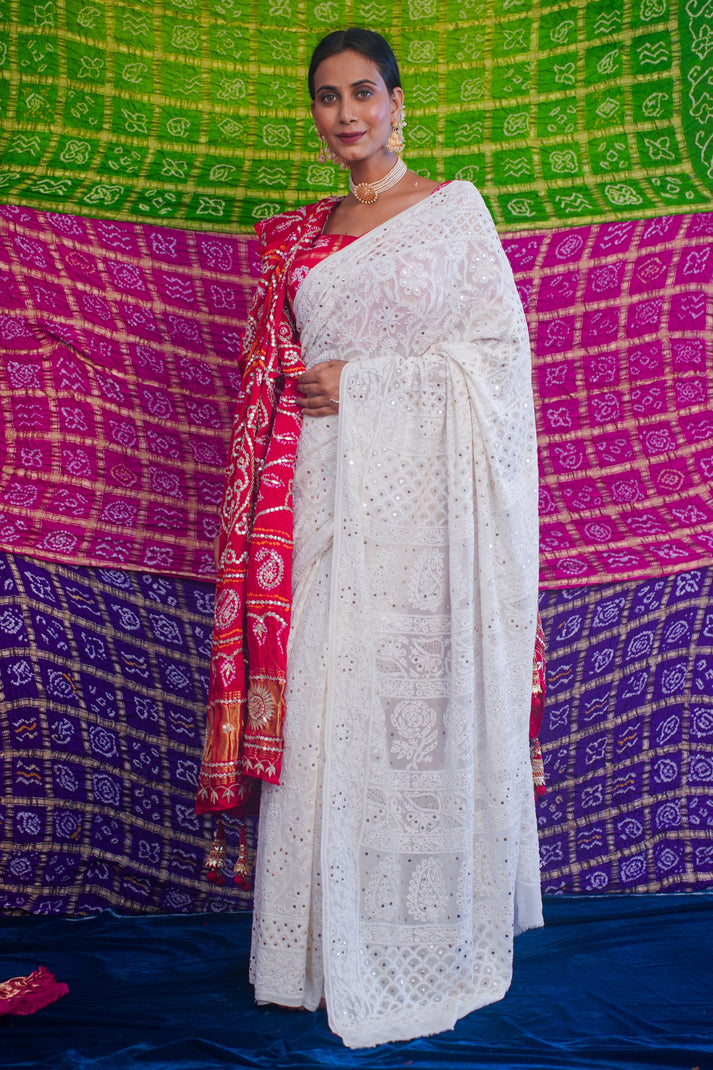 Sandhya White Pure Silk Saree With Chicken Kari Work – Vandana Silks ...